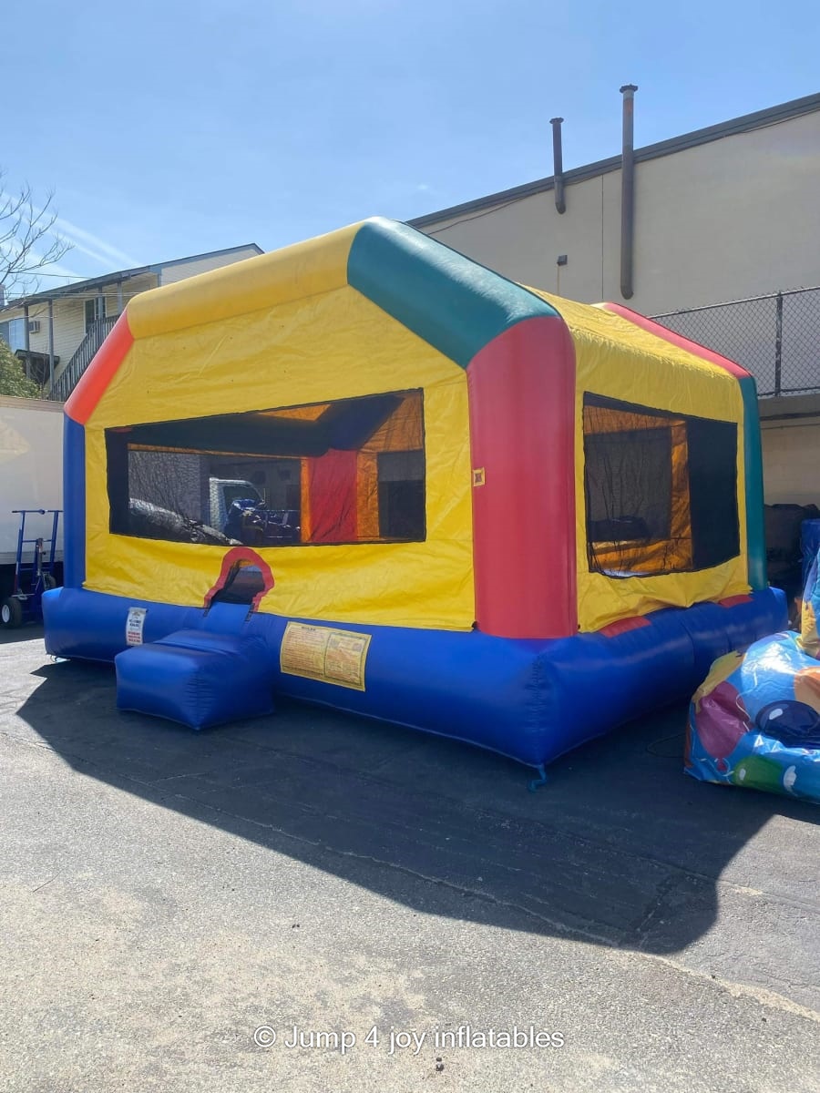 Extra Large Funhouse - Hire in Rhode Island and Massachusetts | Jump 4 ...